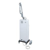 China Wrinkle Acne Scars Removal Beauty Equipment CO2 Fractional Laser Machine for sale