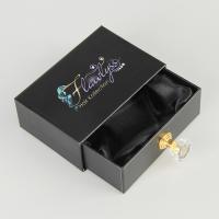 China Black Custom Color Logo Printing Hair Extension Packaging Box Glitter Hair Bundle Packaging for sale