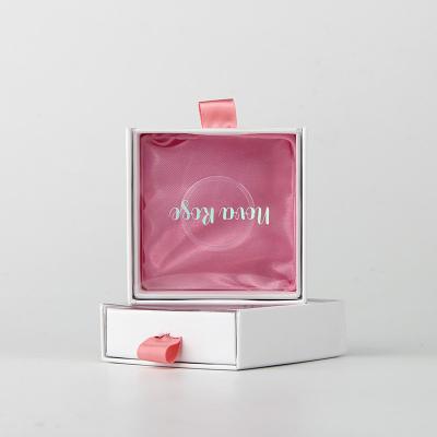 China Customized False Eyelashes Packaging Box Cardboard Drawer Box With Clear Lid for sale
