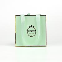 China 250gsm Paper Gift Bags With Handles Hot Stamping Retail Green Bags With Gold Rim​ for sale