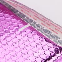 China Customized Hot Pink Metallic Bubble Mailer For Cosmetic Packaging for sale