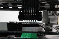 China CHM-751 PCB Board Mounting SMT Pick And Place Machine With Vacuum System for sale