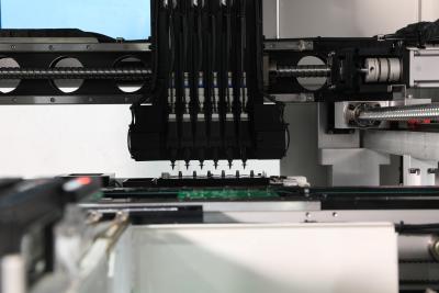 China Charmhigh CHM-751 Automated Pick And Place Machine With 50 8mm Feeder Positions for sale