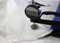 China High Silica Fiberglass Fabric 920mm 0.7mm 96% Silica Heat Insulation Acid Resistant for sale