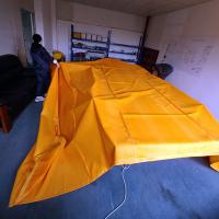 China EV Fire Blanket 2m x 2m 1000°C Heat Resistant for Car Engine and Battery Fires for sale