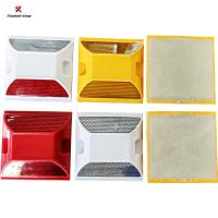 China ABS Plastic Reflective Road Stud with Double Reflector Traffic Safety Road Marker for Highway for sale