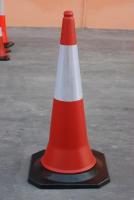 China Traffic Safety 75cm PE Cones with Rubber Base Cone for sale