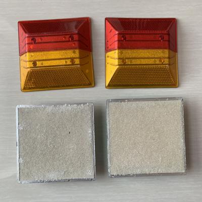 China 20 years' ROADSAFE PMMA Reflective Sand Filled Road Stud Pavement Marker for Traffic Safety for sale