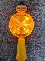 China 185mm 39cm Solar Rechargeable Traffic Warning Light with PC and ABS Material for High Durability for sale
