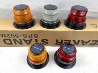 China Solar Warning Light LED Outdoor Waterproof Beacon Light Blinking Amber LED Strobe Warning Light for sale