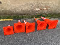 China High Visibility 45cm-90cm Height Black Base Traffic Cone for Road Safety and Traffic Management for sale