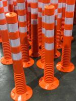 China Flexible Bollard Safety Warning Post with 8cm Post Diameter 20cm Base Diameter and 1300g Weight for sale