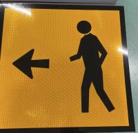 China Australian Standard Class 1 Reflectivity Traffic Sign PVC Controller Corflute with 600mm Road Safety Signs for sale