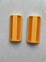 China 75g Cat Eye Raised Markers 10x5x1.5cm High Visibility Tachas Cheap Price Suppliers for Traffic Warning Road studs for sale