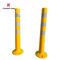 China Yellow 530g Warning Spring Post PU 750mm Orange Flexible Traffic Bollard Reflective Road 75cm Delineator Post for sale
