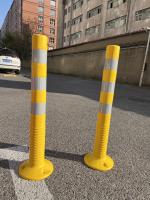China Yellow 530g Warning Spring Post PU 750mm Orange Flexible Traffic Bollard Reflective Road 75cm Delineator Post for sale