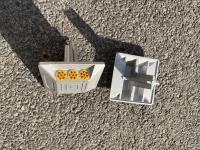 China Cat Eye Traffic Safety Aluminum Marker Cheap Reflective Road Stud Reflector Warning Pavement for sale