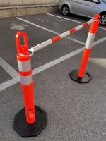 China Delineators Barriers 1100MM T-Top PU Black Base Traffic Beijing ROADSAFE Delineator Warning Road Barrier Warning Post for sale