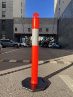 China Delineators Barriers 1100MM T-Top PU Black Base Traffic Beijing ROADSAFE Delineator Warning Road Barrier Warning Post for sale