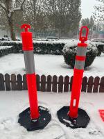 China Delineators Barriers 1100MM T-Top PU Black Base Traffic Beijing ROADSAFE Delineator Warning Road Barrier Warning Post for sale