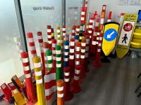 China Delineators Barriers 1100MM T-Top PU Black Base Traffic Beijing ROADSAFE Delineator Warning Road Barrier Warning Post for sale