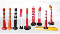 China Delineators Barriers 1100MM T-Top PU Black Base Traffic Beijing ROADSAFE Delineator Warning Road Barrier Warning Post for sale