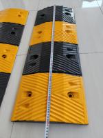 China Heavy Duty High-quality Block Road Speed Bumper Traffic Rubber Car Wheel Stopper Speed Breaker and Speed Bump for sale