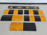 China Roadsafe Car Speed Bump Reinforced Rubber Wheel Stopper for Secure Parking Yellow Bump for sale