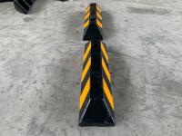 China High Strength Car Speed Bump Reflective Wheel Stopper/ Car Stopper Rubber Parking Lot 55*10*15cm Ramp Hump Stoppers for sale