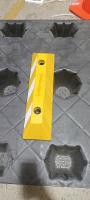 China Yellow Roadsafe Car Speed Bump Reflective Wheel Stopper Car Stop Rubber Parking Lot 55*10*15cm Ramp Hump Stopper for sale