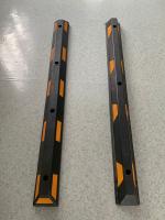China 183cm Long Size 14kgs Yellow Rubber Reflective Tape Speed Bump Car Wheel Stopper Parking Lot Block for sale