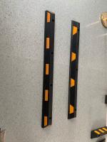 China 183cm Long Size 14kgs Yellow Rubber Reflective Tape Speed Bump Car Wheel Stopper Parking Lot Block for sale