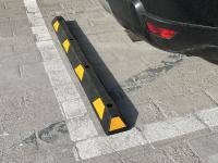 China 183cm Long Size 13kgs Cheap Price Rubber Reflective Tape Speed Bump Car Wheel Stopper Parking Lot Blocker for sale