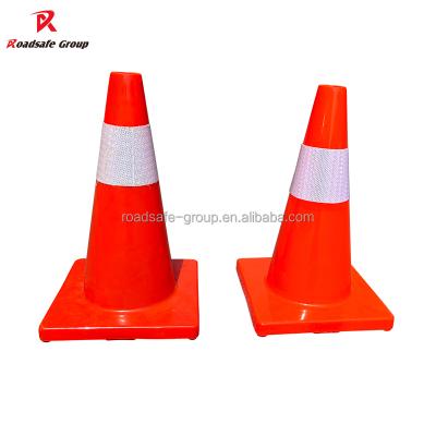 China 100% 45cm 1.05kgs Virgin PVC Traffic Cone for Traffic Management Flexible Orange Green and High Visibility for sale
