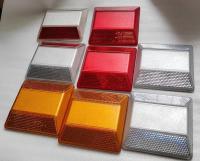 China Road Stud Amber PC 20tons High Resistance Good Visibility Reflective Raised Markers ABS Road Stud LOGO Customs with Sand Studs for sale
