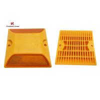 China SLDD14 Cheap Price Temperary Road Stud Amber High Resistance Good Visibility Reflective Raised Markers ABS Road Stud LOGO Customs 100x100x20mm  95*95*18mm weight 70g 82g  for sale
