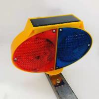 China ROADSAFE JSD11 Dual-Color Red/Blue Flashing LED Solar Traffic Warning Lamp – Double-Sided Safety Barricade Light for sale