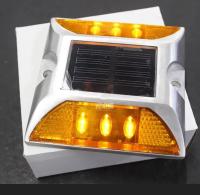 China TYNDD2 Cat Eye Aluminum Warning Light Glow in the Dark Dock Lights Flashing Driveway Road Stud LED Solar Road Marker Light for sale