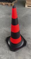 China 100cm Height PE Rubber Base Reflective Tape Traffic Cone for Road Safety and Construction Zones for sale