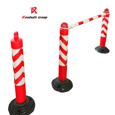 China PE Material Flexible Warning Post Traffic Bollard with 80cm Height and Rubber Base for Road Safety for sale