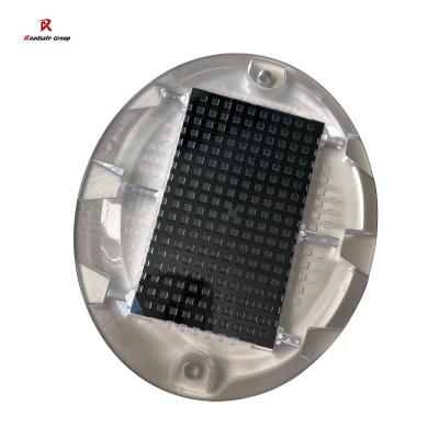 China Transparent Polycarbonate Solar Road Stud 118*100*11mm with IP68 Protection and High Brightness LED for sale