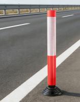 China Delineators Barriers 100cm Tubular Black Base Traffic Delineator Warning Road Barrier Warning Post for Car parking place and construction for sale