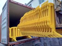 China 2meter HDPE 12kg Traffic Barrier Fence Road Warning High Quality 12kgs Yellow Red Plastic Connecting Barriers For Road Construction for sale