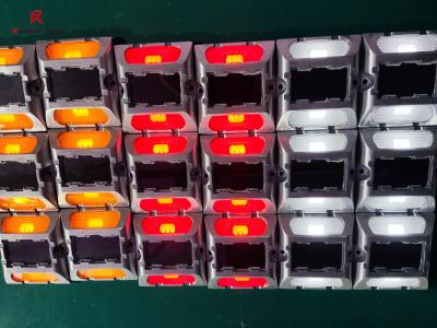 China High Load Capacity Solar Road Stud Cat Eye Aluminum Marker LED Flashing Light Night Glow Pavement Safety Guidance Studs for sale