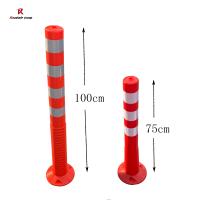 China Orange Red Color Israel 1.5-1.8kgs 4 reflector Warning Spring Posts Pole PU 1000mm Orange Flexible Traffic Bollard Reflective Road 100cm Delineator Post for sale