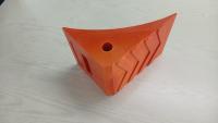China High Strength Red Orange 20x20x28cm 1.7kgs Cars Speed Bump Reflective Wheel Stopper / Car Stopper Rubber suitable for tyre diamter 816mm for sale