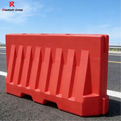 China Traffic Barriers Hot-Selling in the Dominican Republic | 2meter Length PE Material Expandable Plastic Traffic Barrier | Water-Filled Road Safety Fence for sale