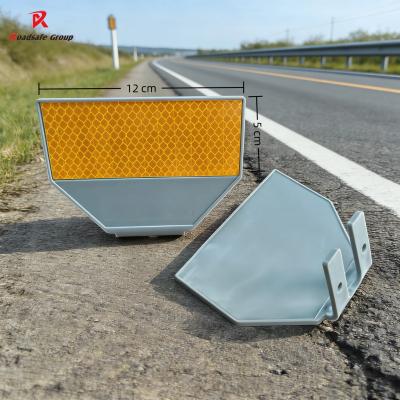 China Traffic Sign Post Road Sign Support Post for Parking and Traffic Management for sale