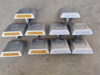 China Aluminum Road Stud Heavy Duty Reflective Pavement Marker for Road Safety for sale