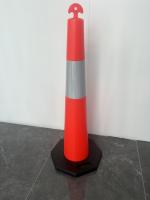 China 110MM T-Top Spring Post with reflective surface and black base designed for effective traffic guidance and road safety for sale